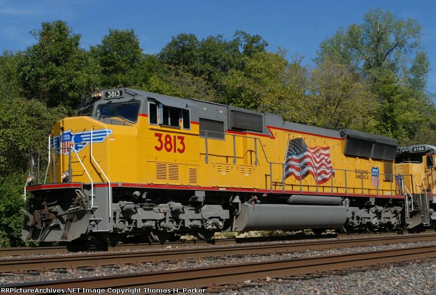 UP 3813 SD70M